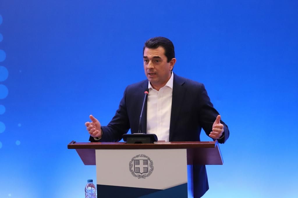 Κώστας Σκρέκας: «Με την πολιτική μας, εξασφαλίζουμε την ισόρροπη ...