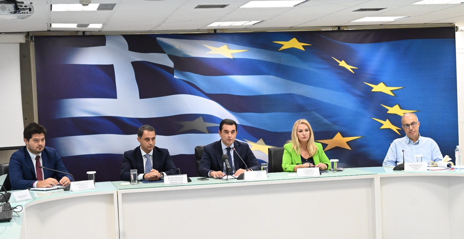 Τέσσερα νέα μέτρα στη μάχη κατά της ακρίβειας ανακοίνωσε ο Κώστας Σκρέκας