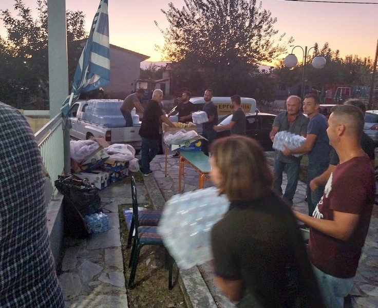 ΠΑΜΕ Ν. ΤΡΙΚΑΛΩΝ: "Με όπλο μας την αλληλεγγύη χτίζουμε τείχη προστασίας ...