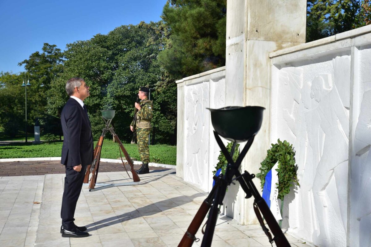 Ο Περιφερειάρχης Θεσσαλίας Κώστας Αγοραστός για την επέτειο της 28ης ...