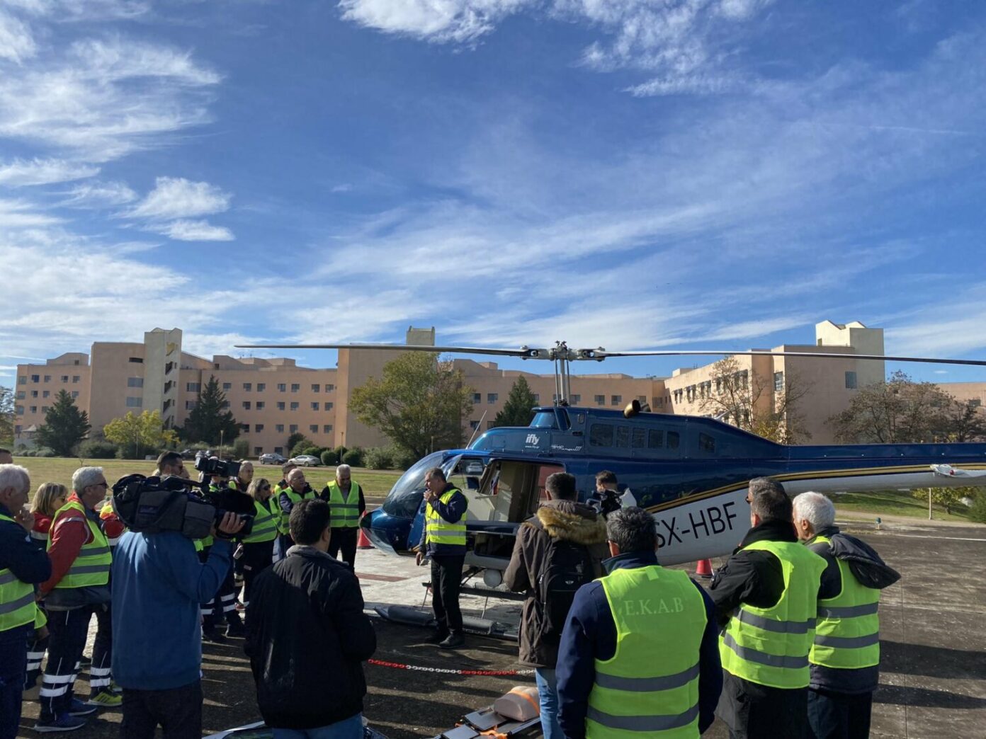 Το ΕΚΑΒ Θεσσαλίας εκπαιδεύτηκε στα πτητικά μέσα (φωτό) - TrikalaNews