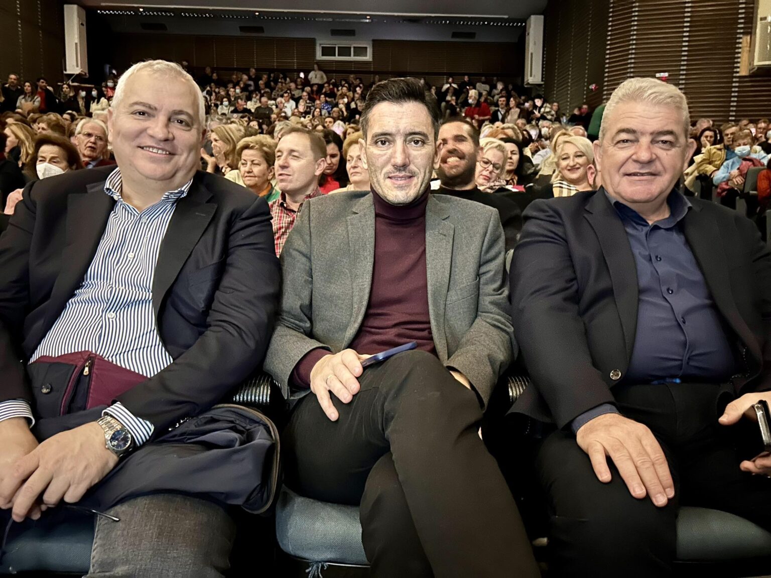 Βασίλης Τσιτσάνης σε μια νυχτα μαγική για τους Τρικαλινούς (φωτο &video)